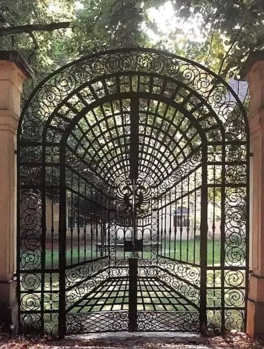 Illusion Gate at Theresianum