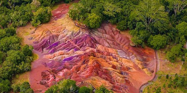 35 Cool Chamarel Facts